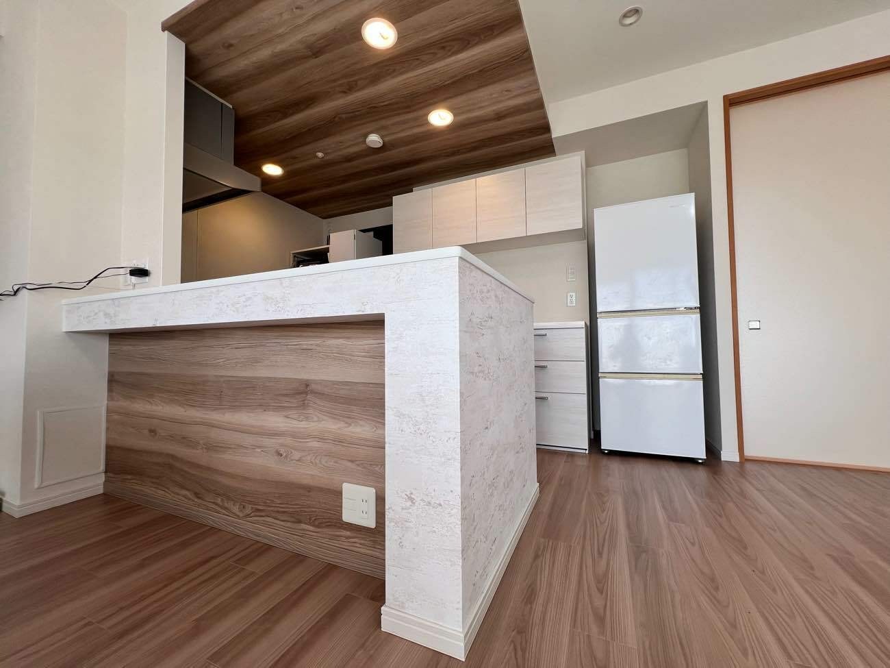 キッチンの施工事例（2024年3月10日）| リフォームのナサホーム スタッフブログ